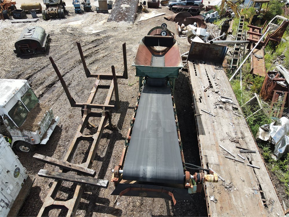 DADE Auctions - Roto-Screen Recuperator R-454 Portable Trommel Screener