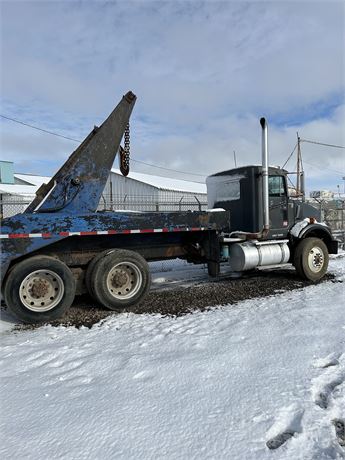 DADE Auctions - 1992 Kenworth Lugger Truck